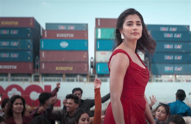 Coolie: Monica Belluci song feat. Pooja Hegde, Soubin Shahir out now! Tamil Movie, Music Reviews ...