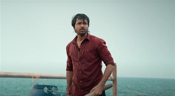 Vetrivel First Look Tamil Movie, Music Reviews and News