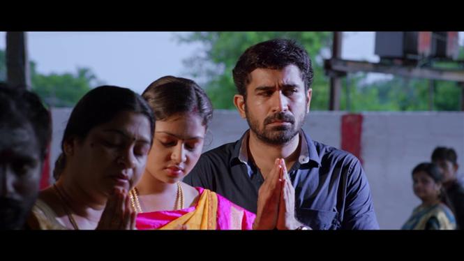 Saithan - First 5 Minutes Tamil Movie, Music Reviews and News