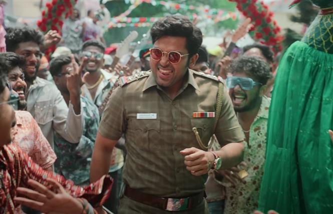 Vaa Vathiyaar teaser feat. Karthi, Sathyaraj, Rajkiran, Anand Raj ...